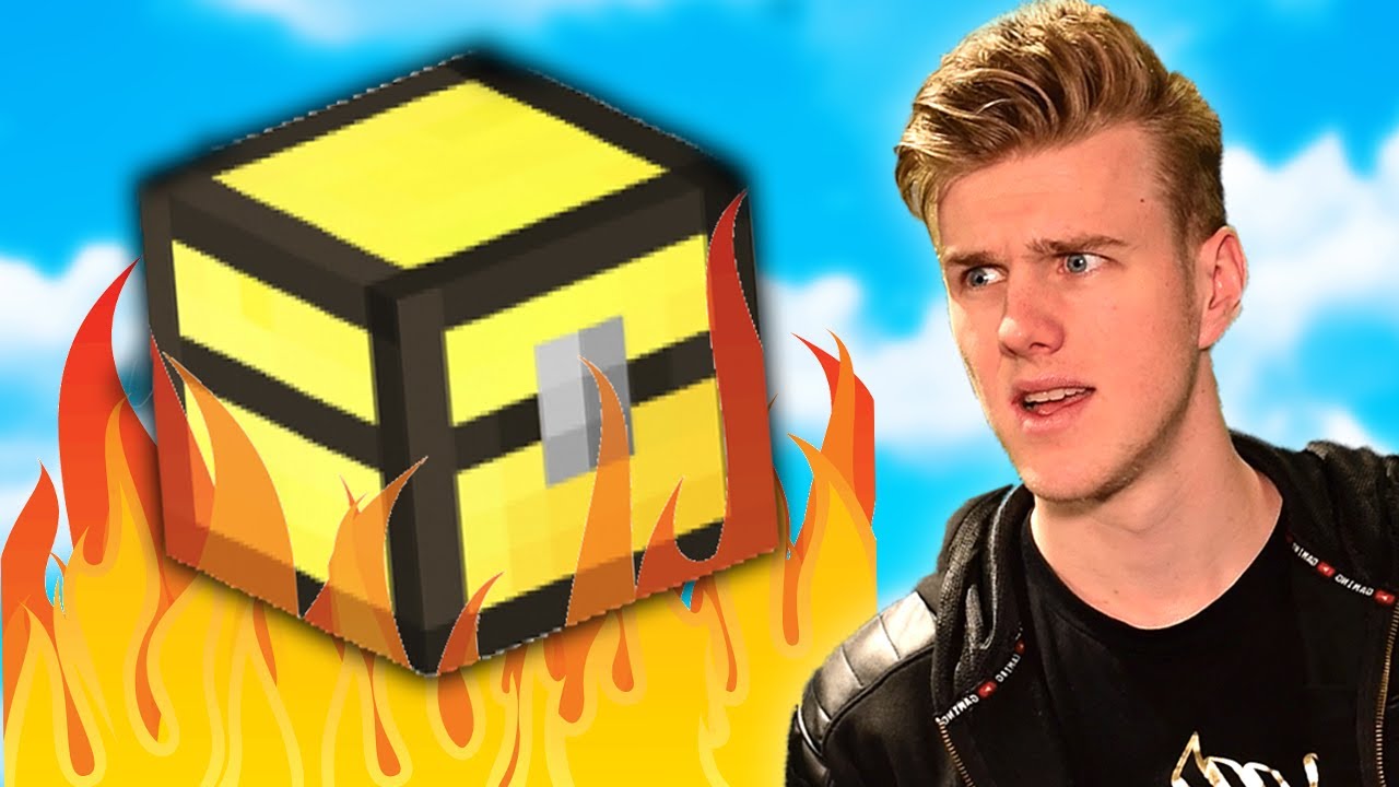 GOD CHESTS FALLING FROM THE SKY! (How To Minecraft S4) - YouTube