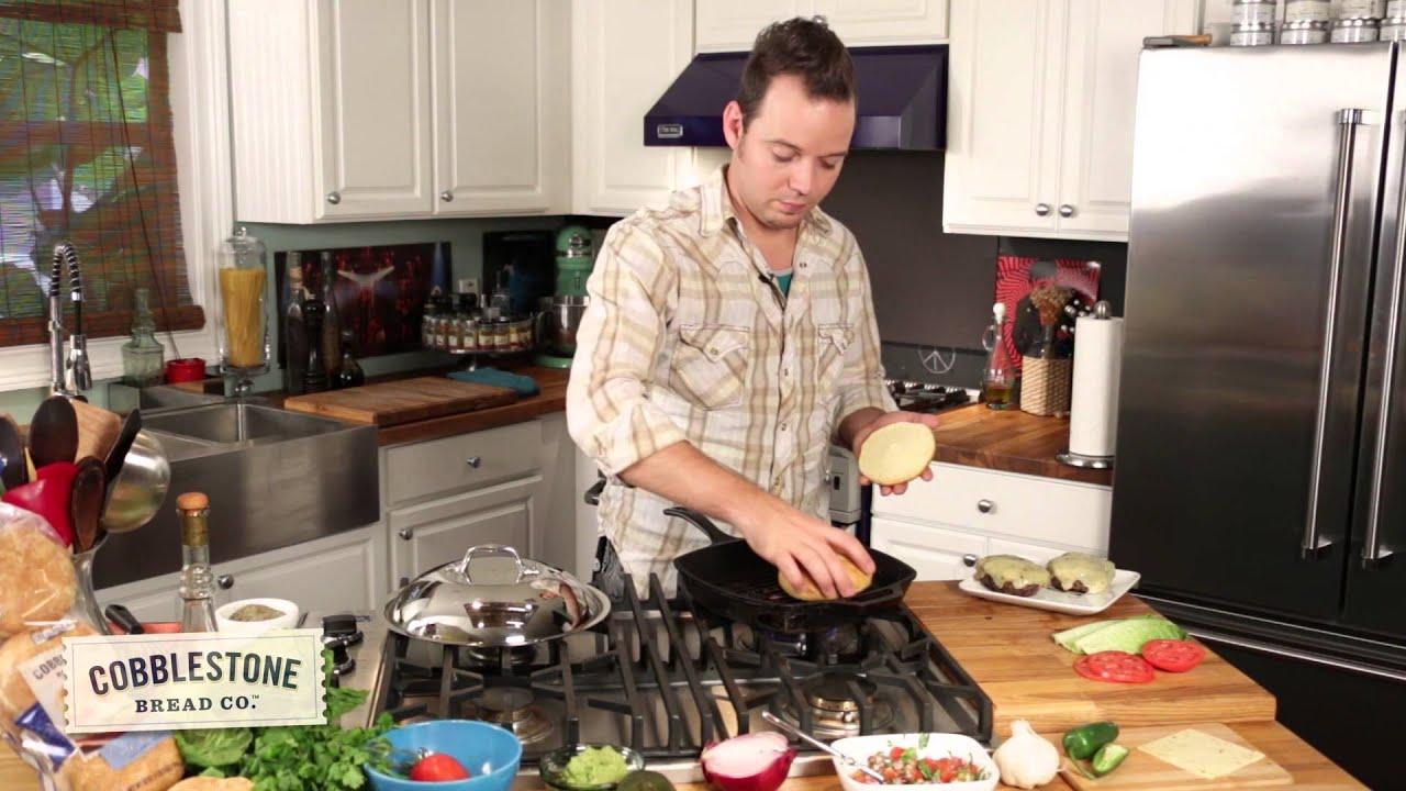 Between the Bread with Chef Nathan Lippy - Cowboy TexMex Burger - YouTube