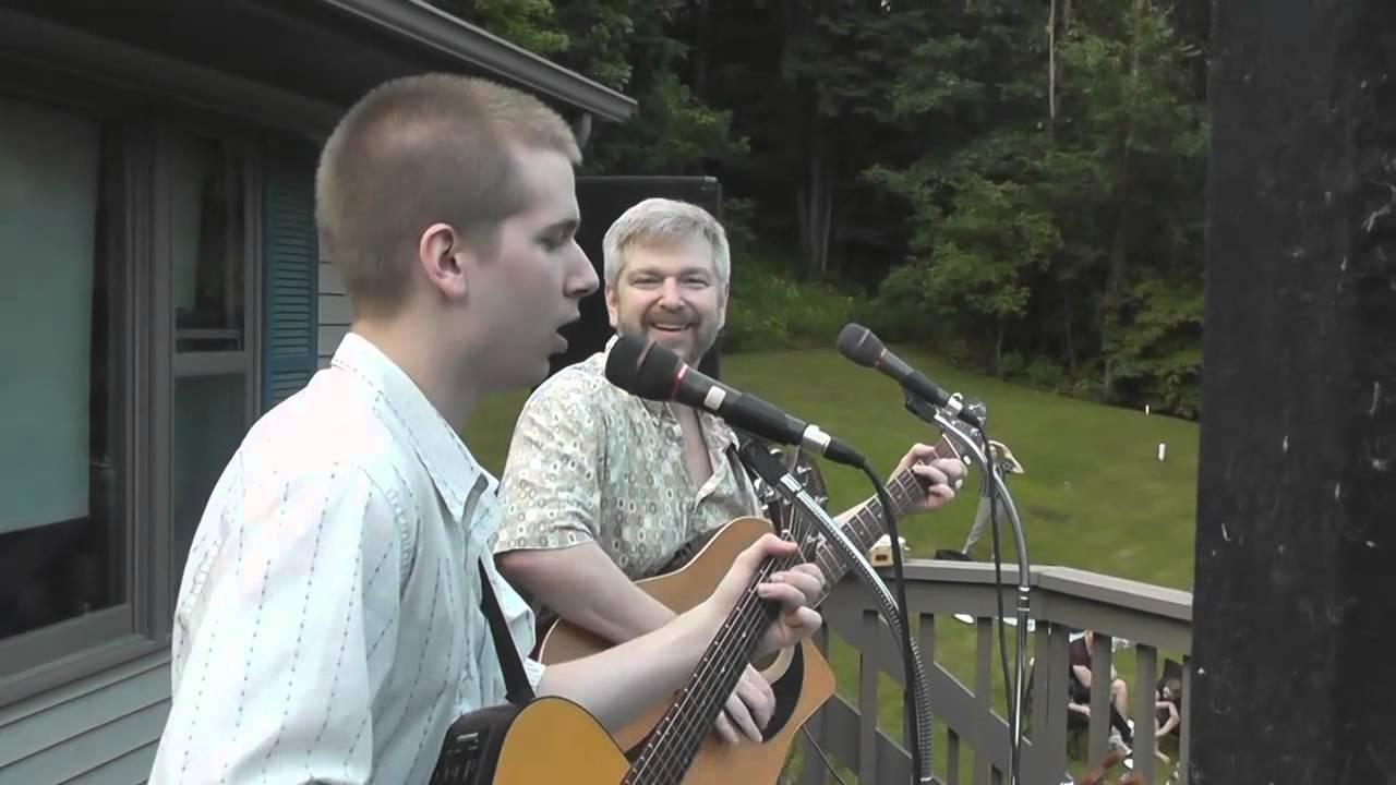 Chris and Zach Briscoe perform at the Bear Valley Concert in 2014 ...