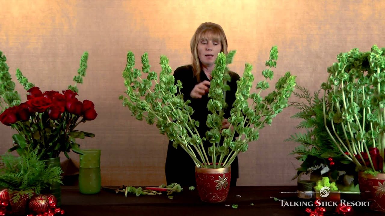 Beautiful DIY Holiday Centerpiece | Talking Stick Resort - YouTube
