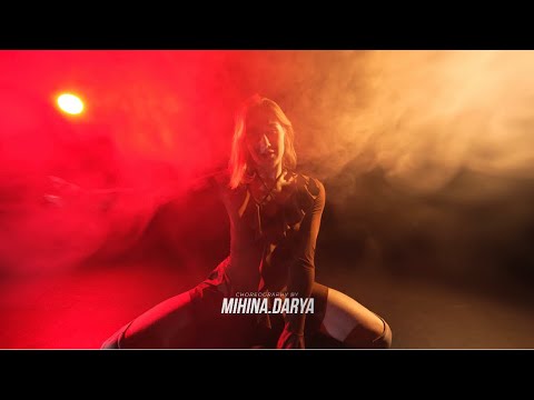 Стрип пластика | Ваня Дмитриенко - Шелк #highhheels #пилон #танцы 
