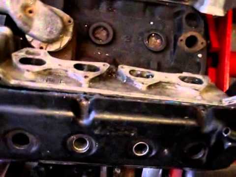 Triumph Stag 32 valve - YouTube