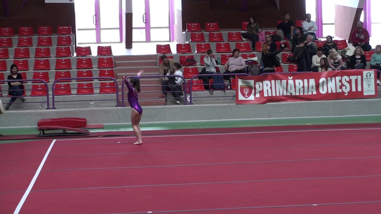 Corina Petre (CS Farul Constanta) - FX - Cupa Nadia Comaneci 2014 - YouTube
