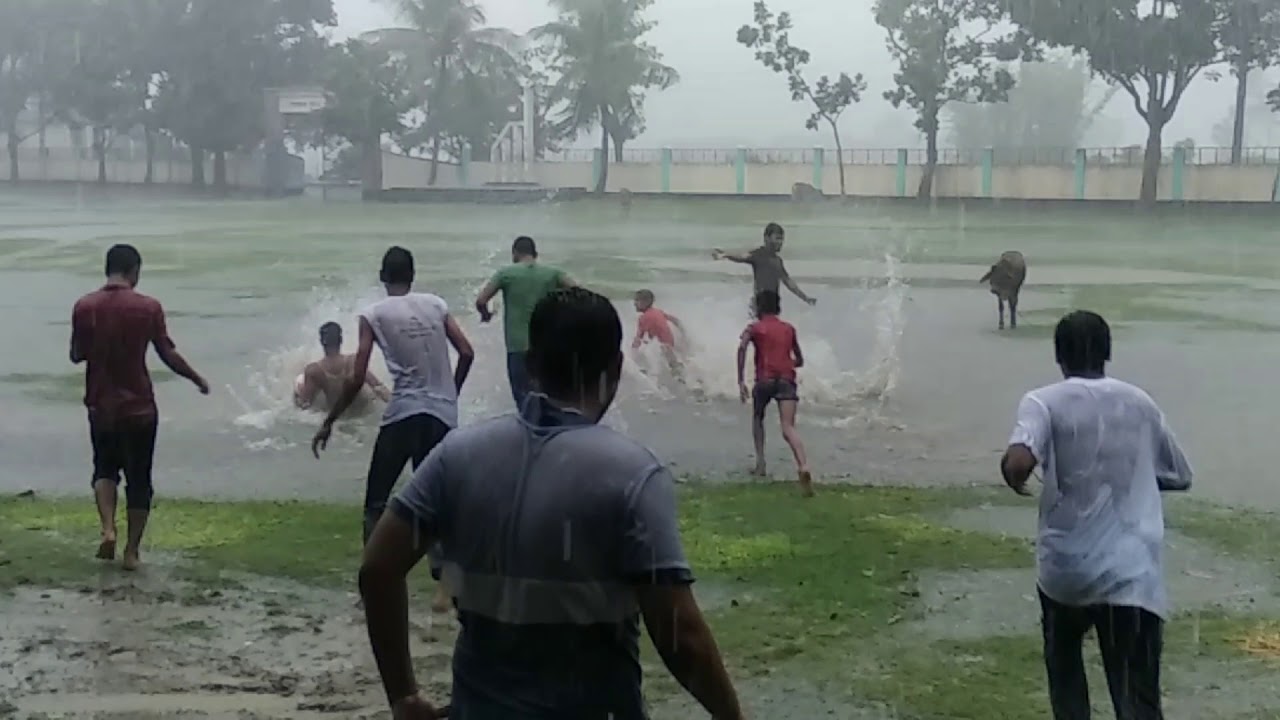 Being Childish at the age of 25 - YouTube