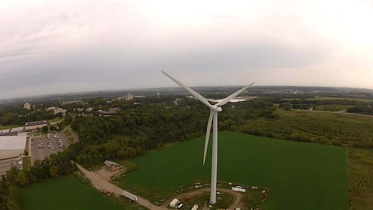 The Giant Wind Turbine - YouTube