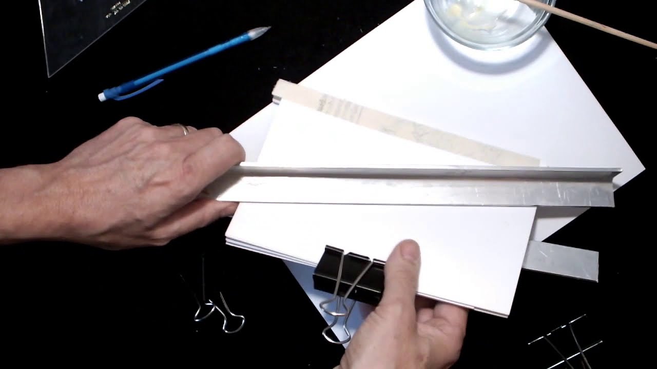 Perfect binding with the Nunchuk Bookbinding Press - YouTube