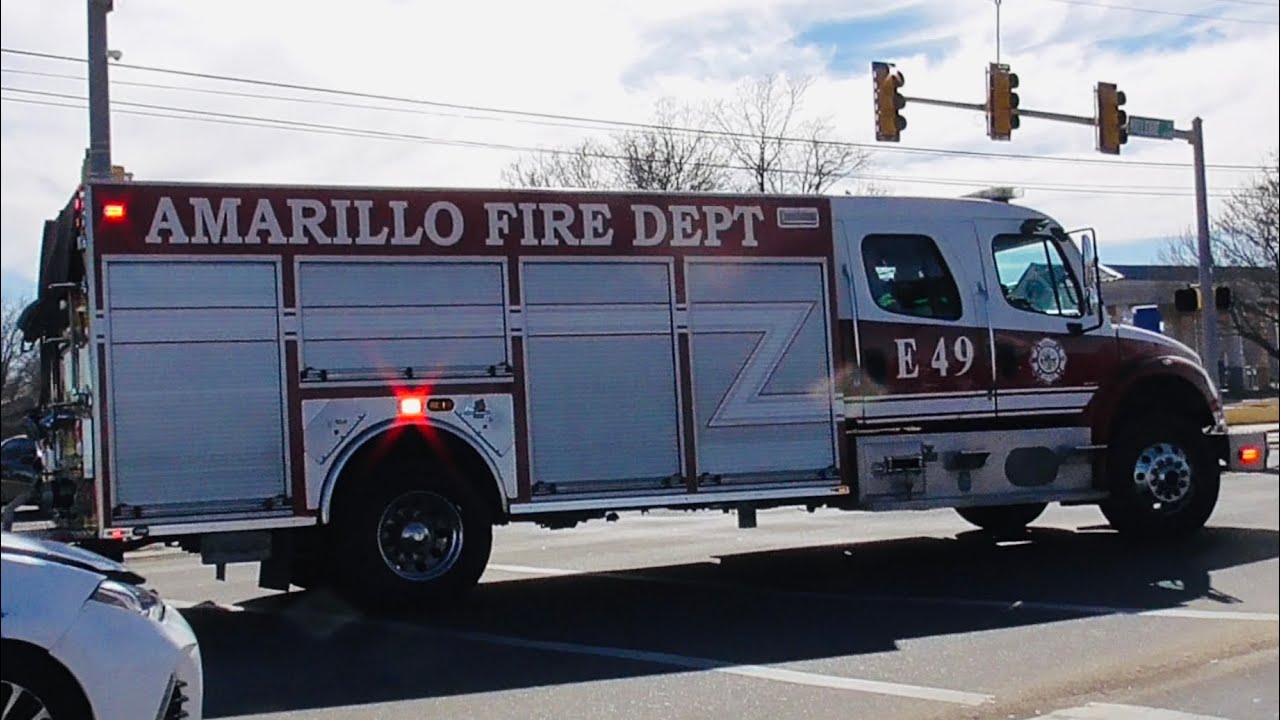 Amarillo Fire Department: Engine 49 and Engine 8 (Screaming Q and Horn ...