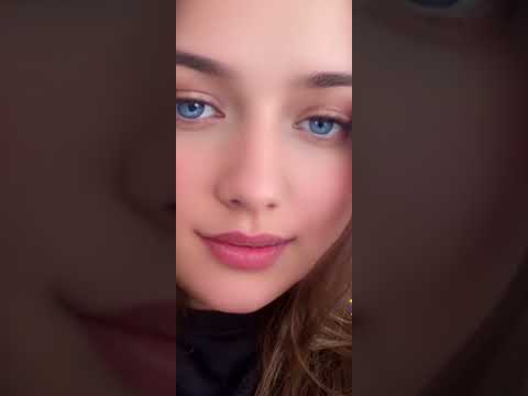 Periscope LIVE BEAUTIFULL GIRL💚 #periscope #live #cute #broadcast #periscopelive#viralvideo #vlog 