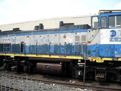 LIRR MP15AC 157 idles at a siding in LIC - YouTube