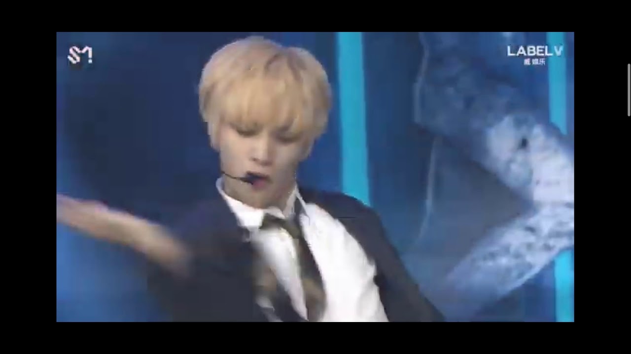 WayV Action Figure Kick Back Online Showcase - YouTube