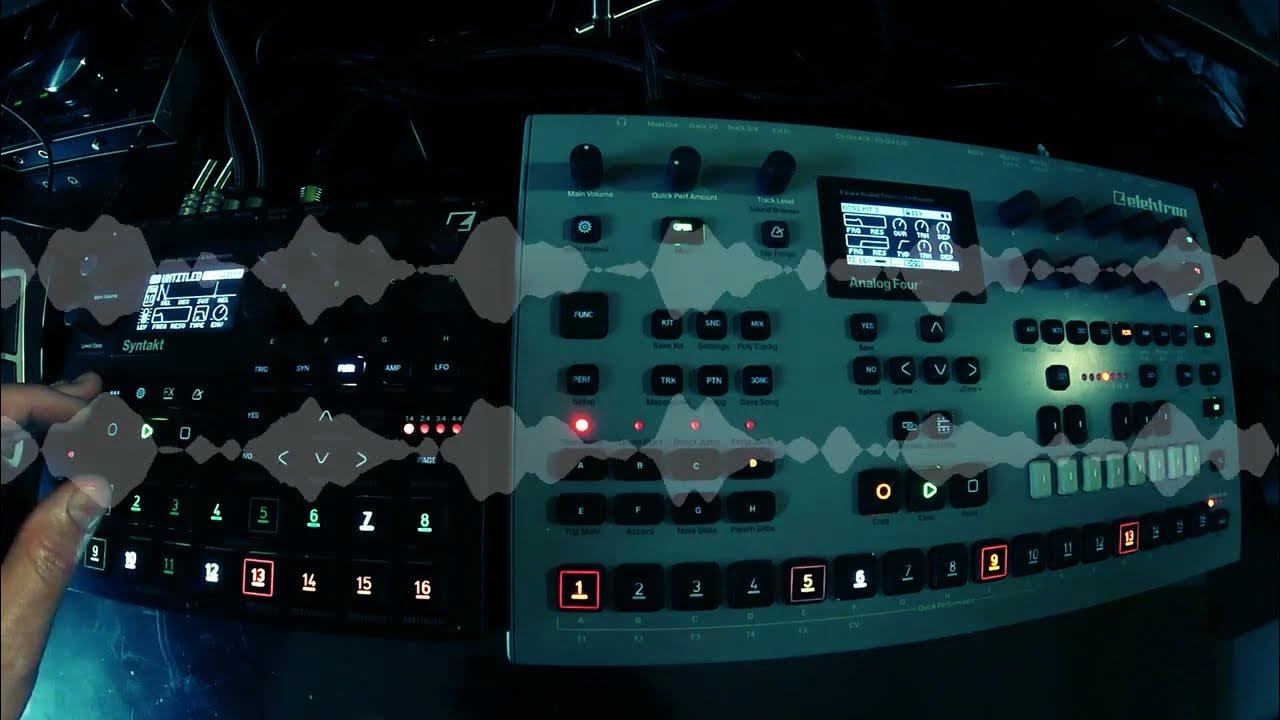 Syntakt + Analog Four - Live Techno Jam - YouTube