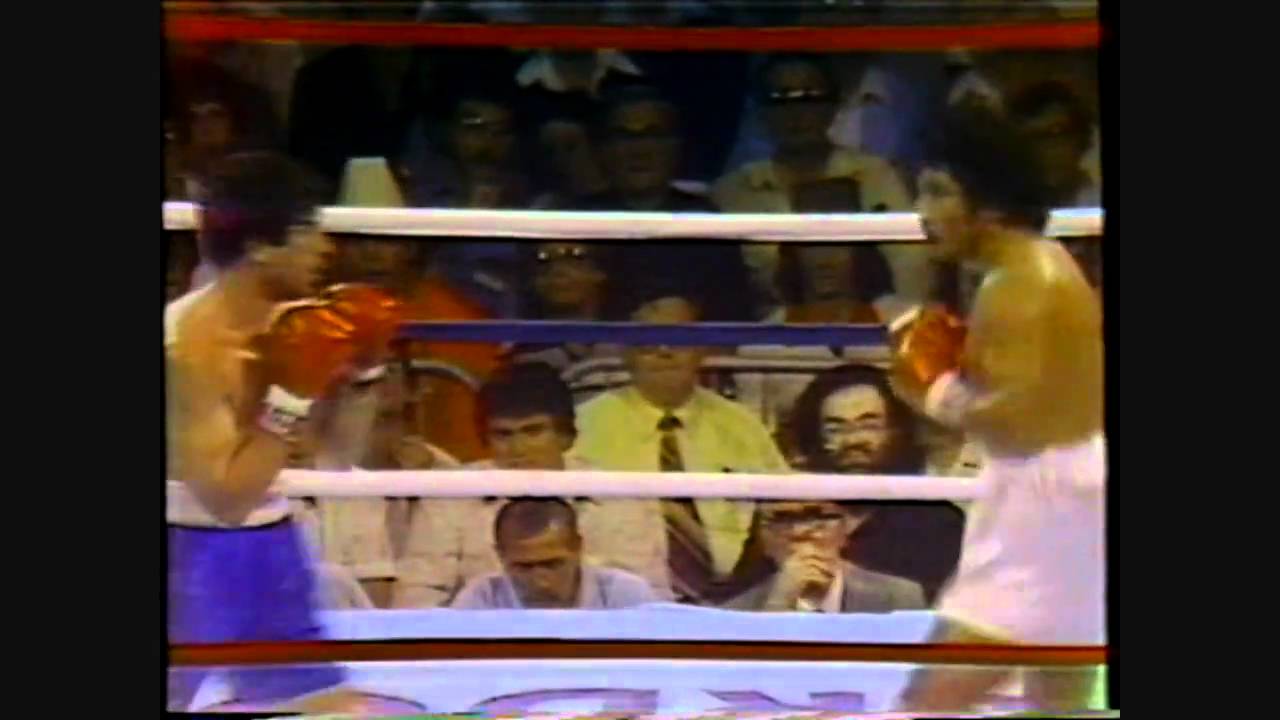 Victor Galindez Vs Mike Rossman 2 Rds 4 5 6 Great Fight!! - YouTube