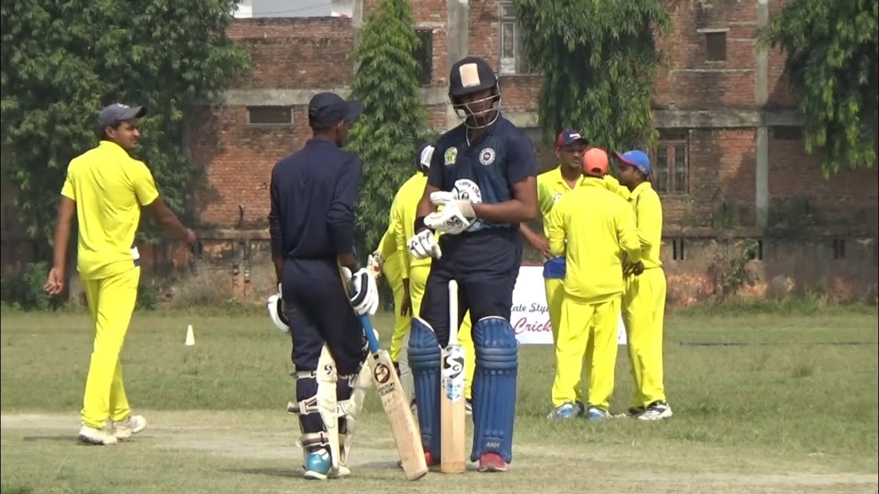 Tejaswi jaiswal cricketer Batting pratapgarh cricket stadium - YouTube