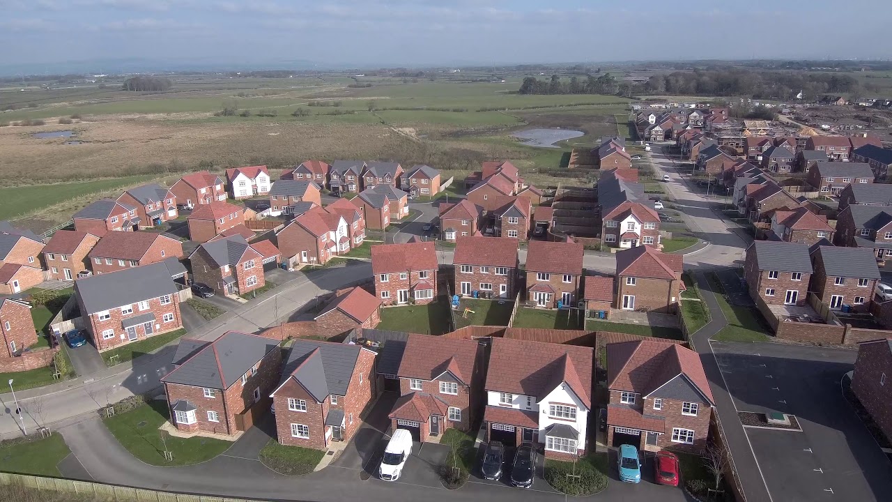 Wesham Park 4k Drone Footage 2 - YouTube