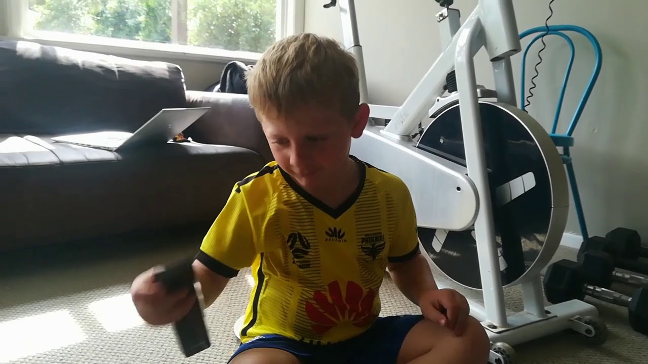 WELCOME TO MY YOUTUBE CHANNEL) (Introducing me, Johnny. - YouTube