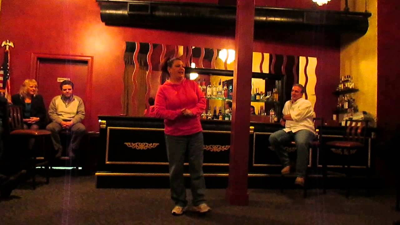 Lisa Tringali comedy - YouTube