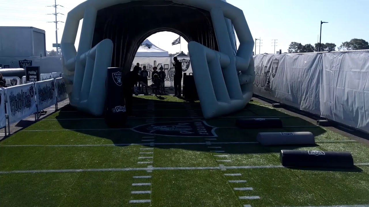 Oakland Raiders Player Introductions - YouTube