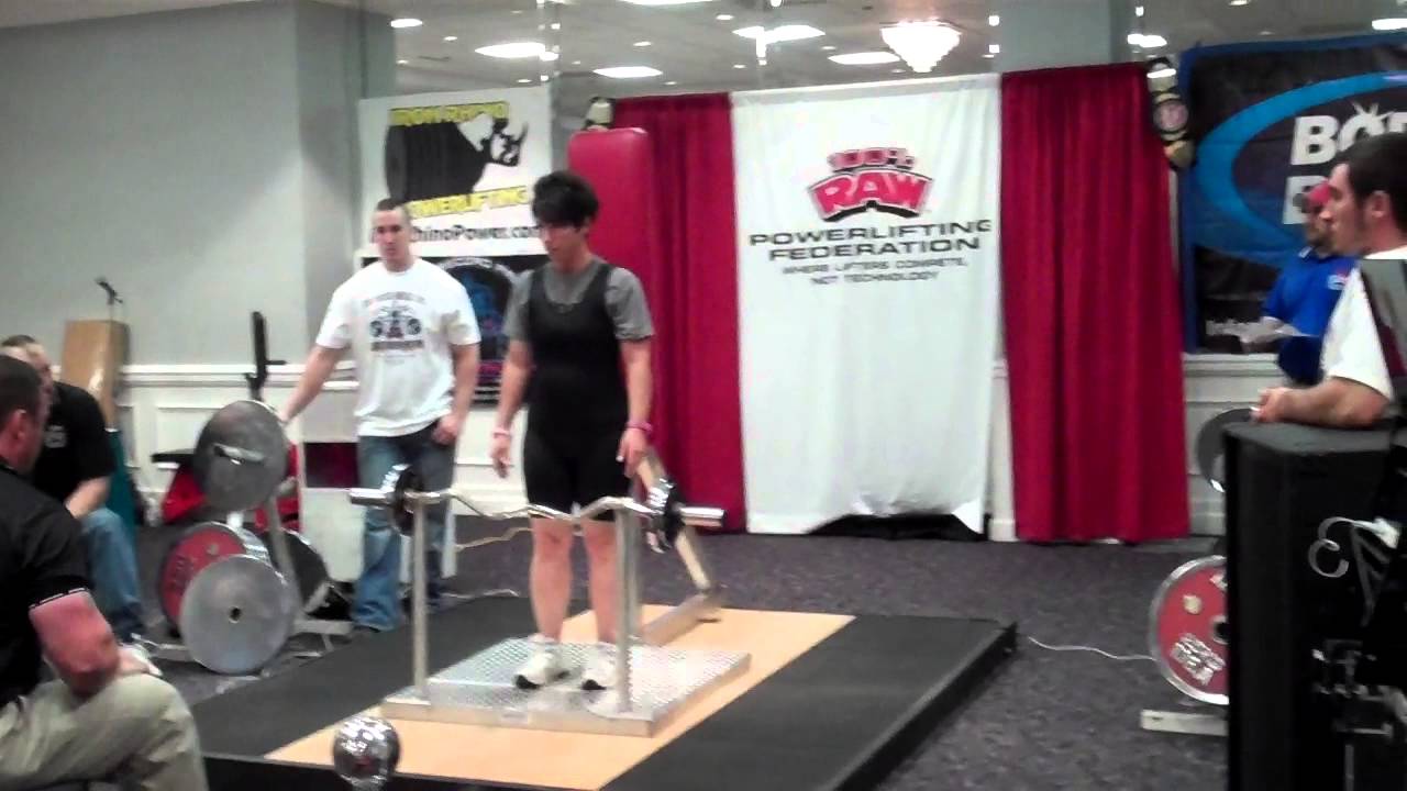 Strict Curl-My First Powerlifting Meet-October 2010 - YouTube