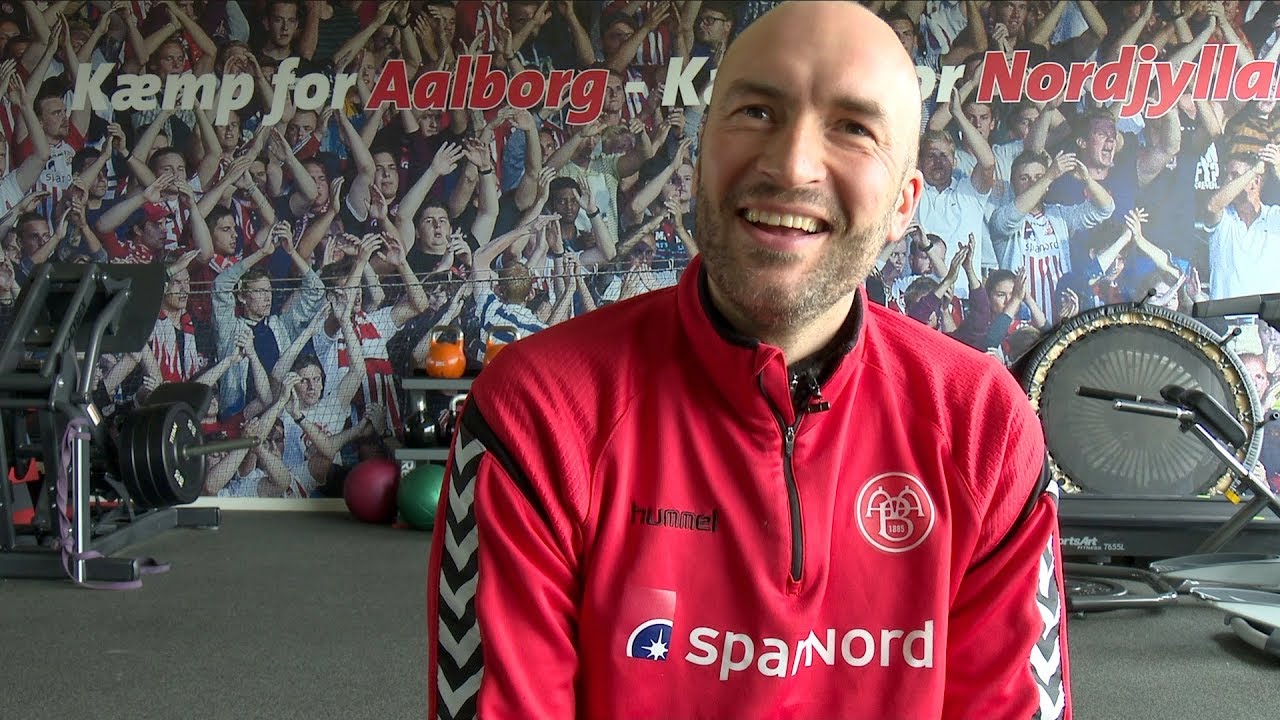 Jacob Friis og AaB forlænger - YouTube
