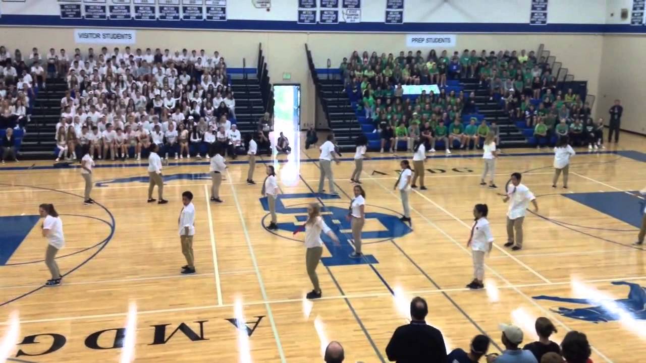 Seattle Prep PULSE Dance Team Back to School 2015 - YouTube