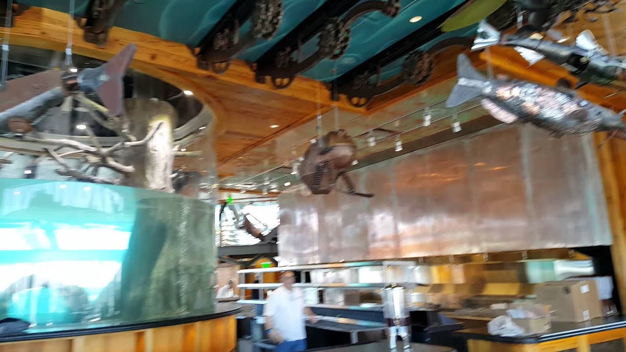 Inside the restaurant at Bass Pro Pyramid - YouTube