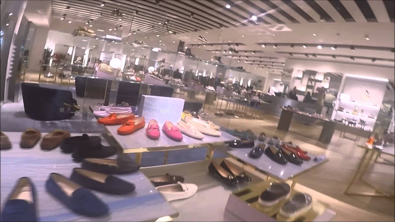 Inside Selfridges Exchange Square's Bright New Shoe Department - YouTube