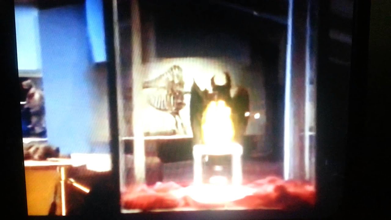 Vypra returns (Power Rangers Time Force) - YouTube