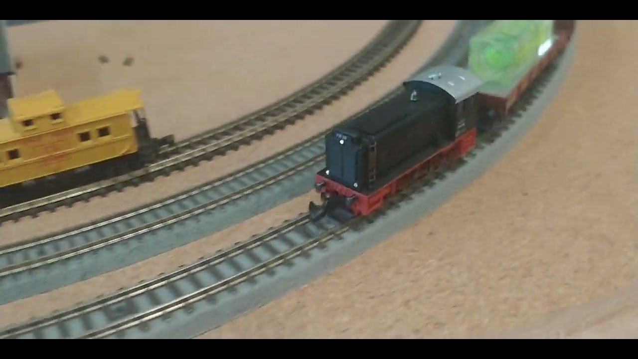 Marklin 88772 V36 Diesel Locomotive Test Run at z.scale.hobo 07.02.2022 ...