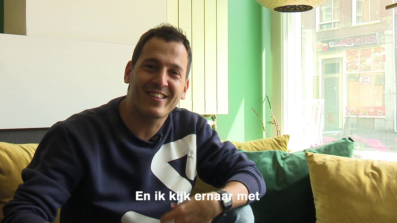Expo 'Utrecht begint hier' - Stand - up comedian Anuar - YouTube
