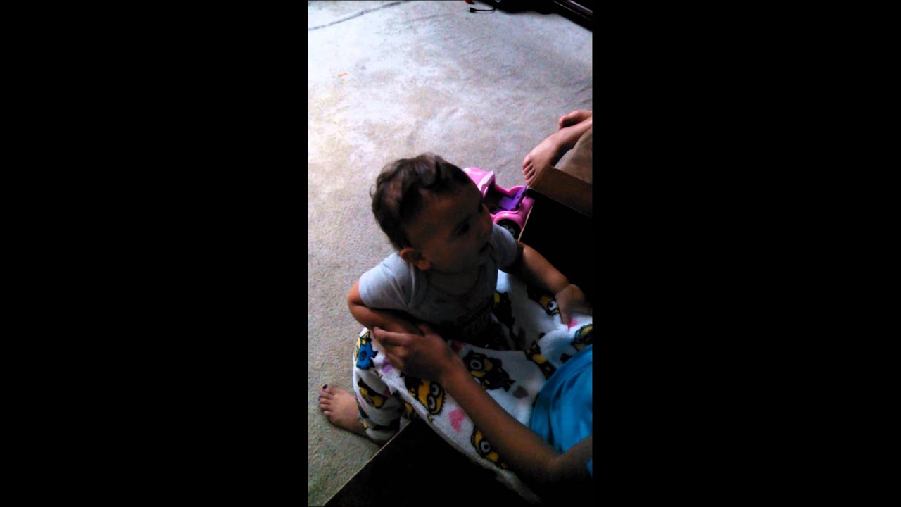 9 Month Old Baby cracking up laughing in So Cal - YouTube