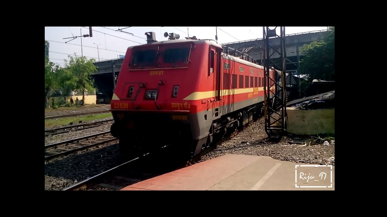 HWH WAP-4 #22530 curves through Bally with Howrah-Jabalpur Shaktipunj ...