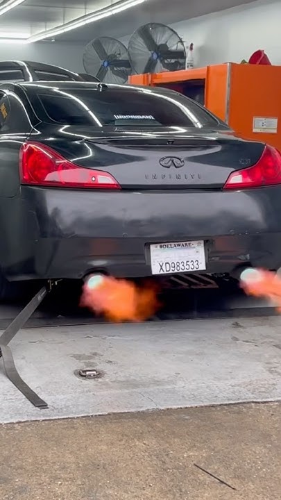 Infiniti G37 shooting flames!! #automobile #car #cars #carlover #loudcars - YouTube