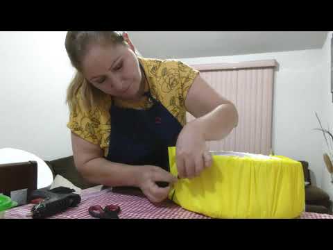 ♥️DECORANDO PIÑATA DE EMOJI ENAMORADO!! ♥️