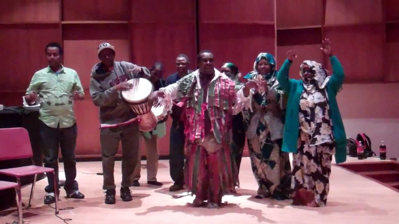 Walinja - Somali Bantu Wedding Band of Vermont - YouTube
