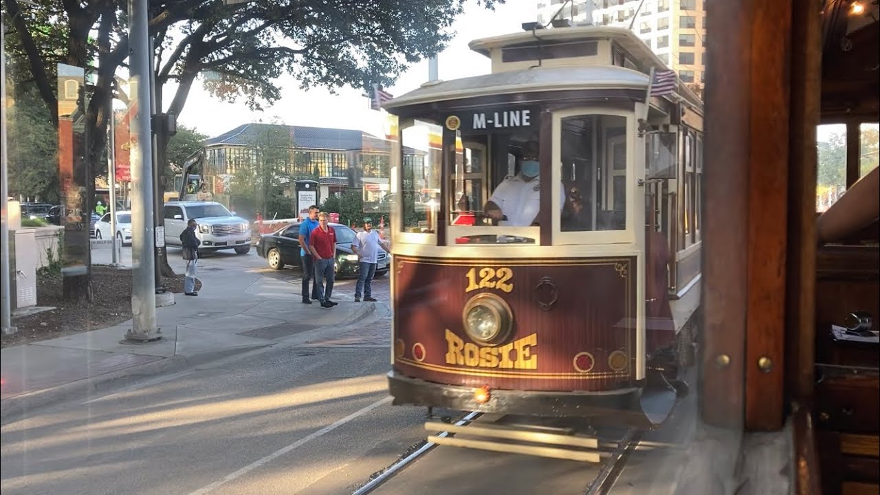 Matilda (M-Line) Trolley meets Rosie at McKinney Avenue (December 9 ...