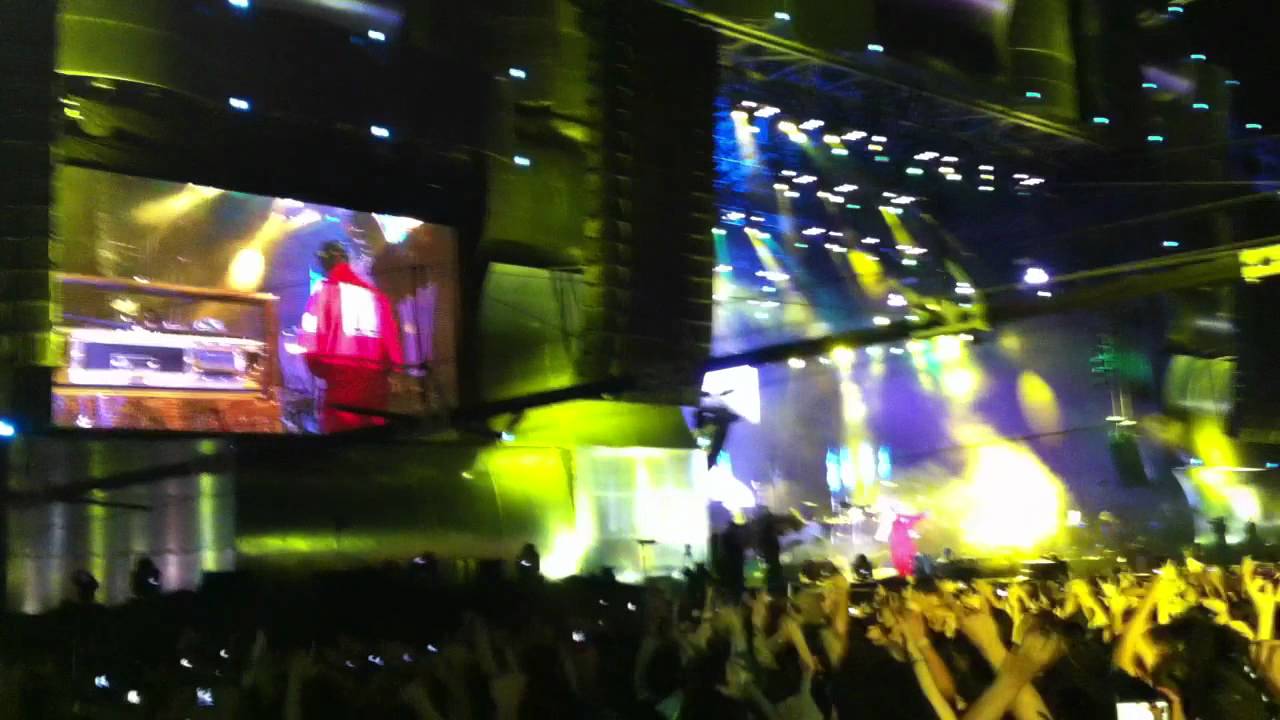Slipknot - Rock In Rio - YouTube