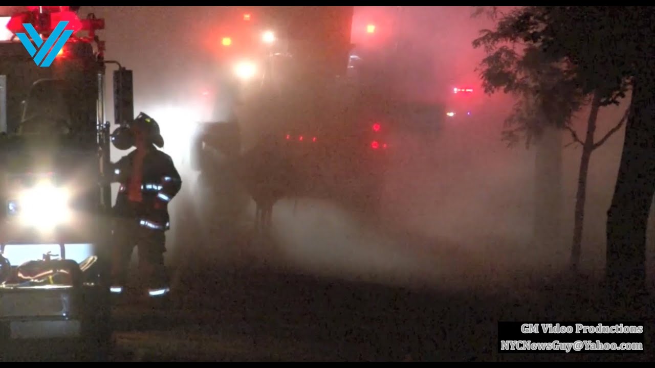 ConEd Transformer Explosion in Pelham - YouTube