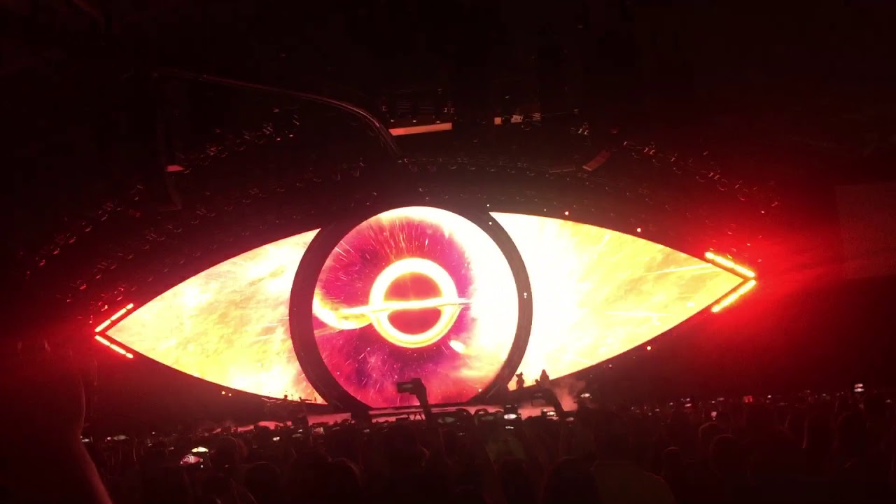 Witness Tour Entrance - Katy Perry - YouTube