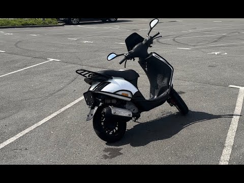 Rondje op mijn NIEUWE ZIP 180cc!!! - YouTube