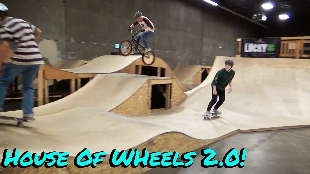 Edmonton's Massive Indoor Skatepark - YouTube