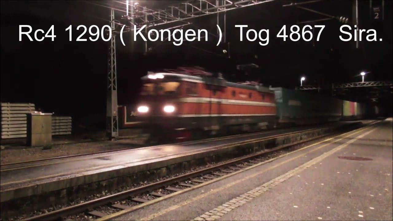 Freight train from Green Cargo with Rc4 locomotive on Sørlandsbanen ...