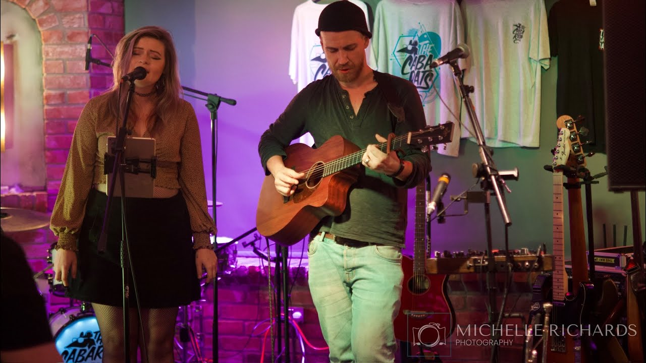 Wild mountain thyme - performed by St.Fian - YouTube