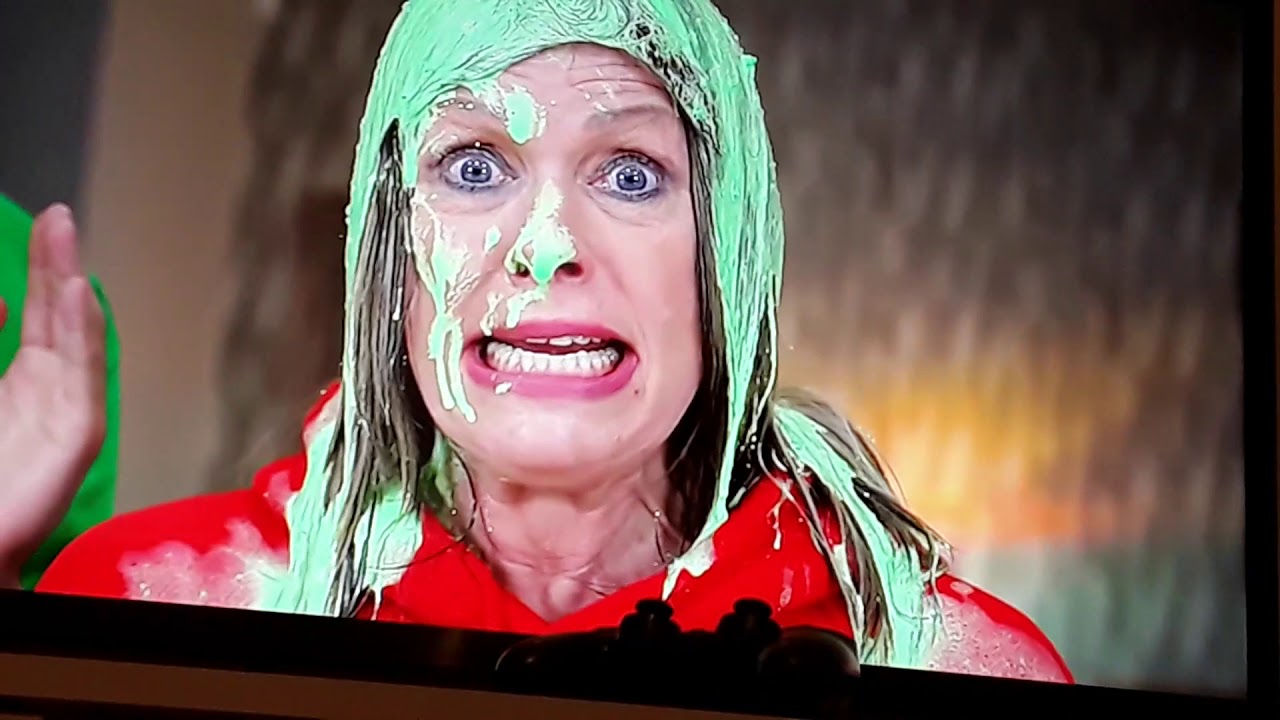 morgz mum screaming and wimping compilation 2 - YouTube