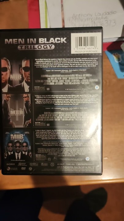 Men in Black Trilogy 2015 DVD Overview - YouTube