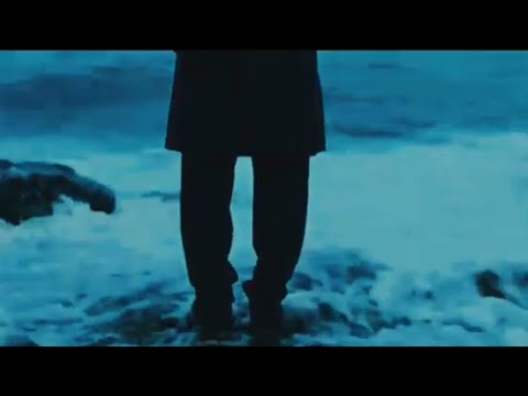 Cellât, vur boynumu, tükensin sızı…| Sızı Şiiri - Nurullah Genç (Kendi sesinden)