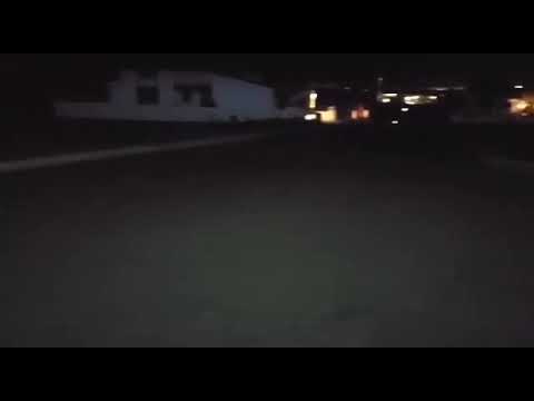 Lampara Solar Led Industrial para calle ve como funciona de noche