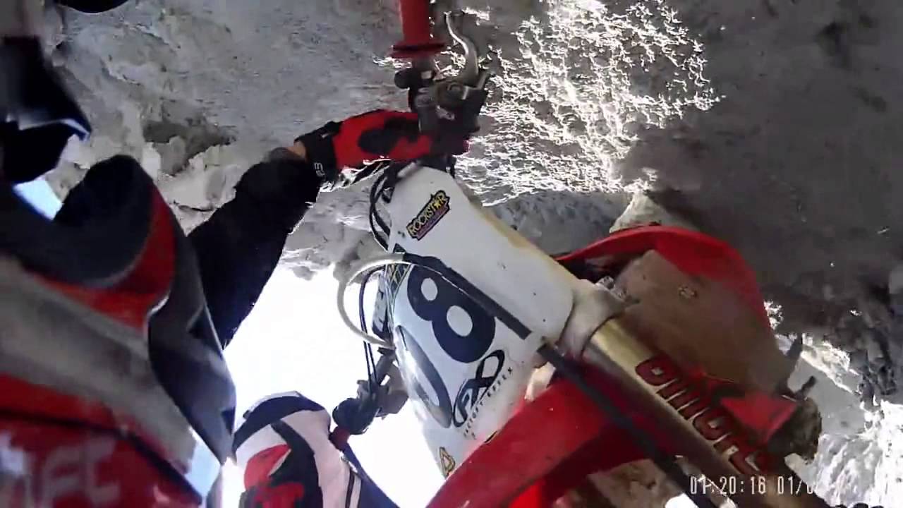 Esti d'calice de tabarnak - YouTube