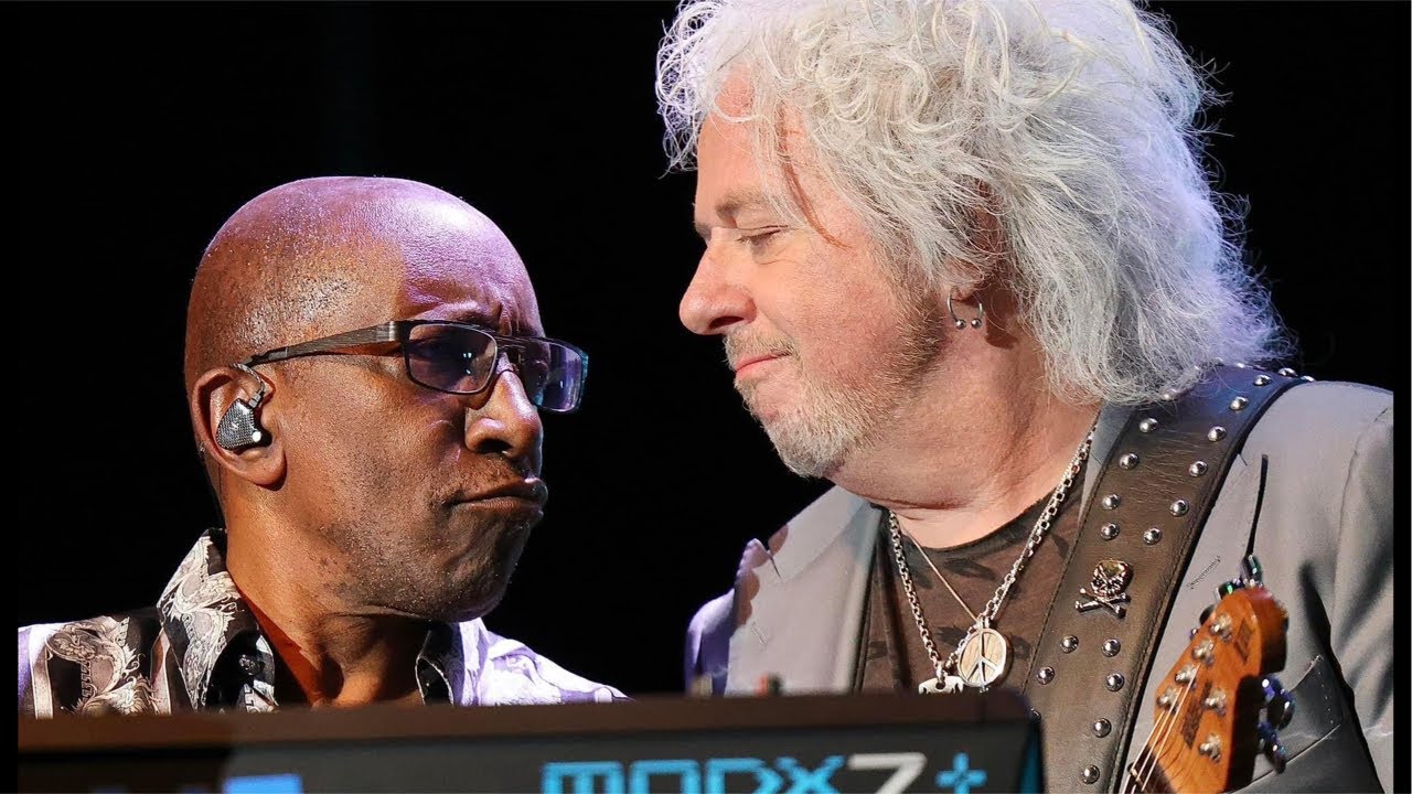 Toto keyboardist Greg Phillinganes taken to the hospital in the middle ...