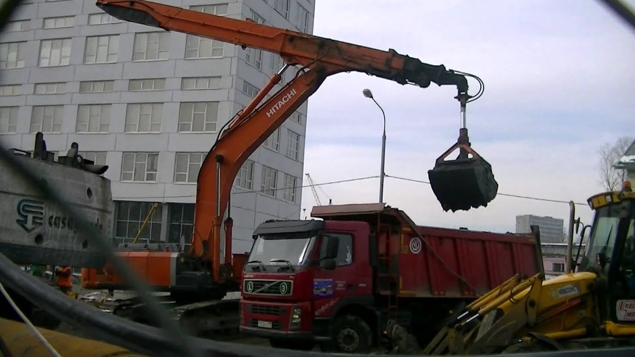 Hitachi Zaxis 330LC-3 with telescopic arm - YouTube