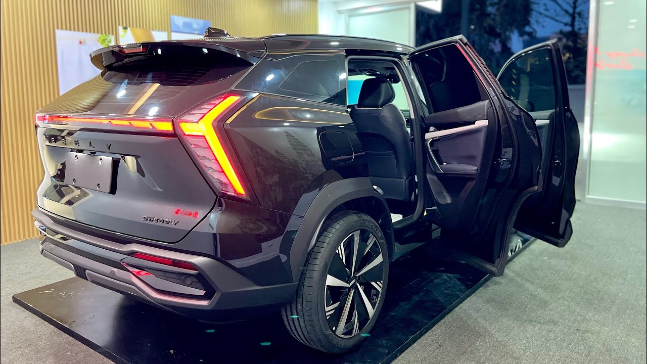 First Look! 2025 Geely Starray - 1.5L Luxury SUV, Black Edition - YouTube